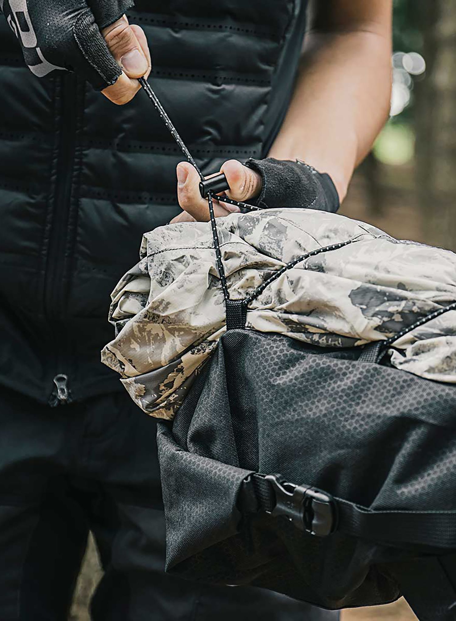 Чанта за под седалката Topeak BackLoader 6L - black